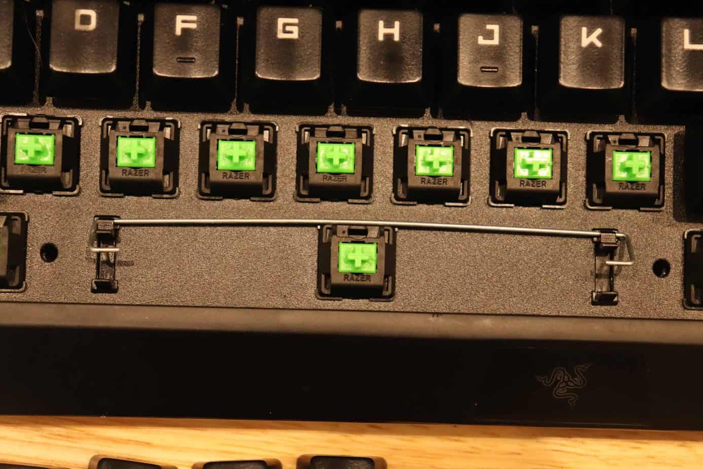 How to Install Stabilizers In A Space Bar - Switch and Click