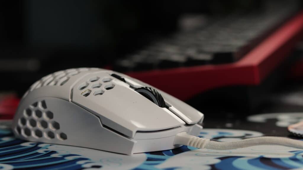 Cooler Master MM711 Review: Perfect for Claw - Switch and Click