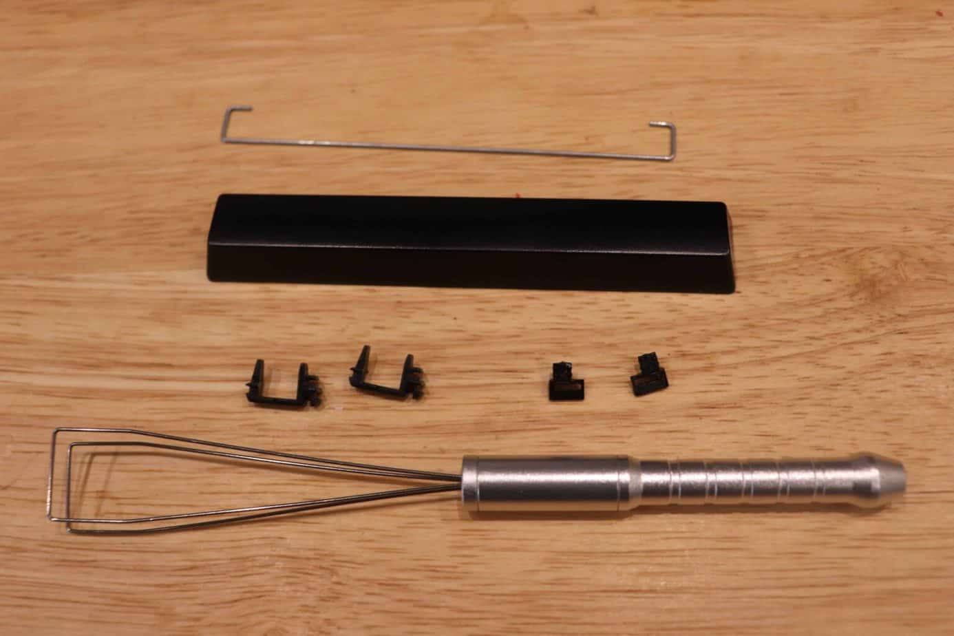 How to Install Stabilizers In A Space Bar - Switch and Click