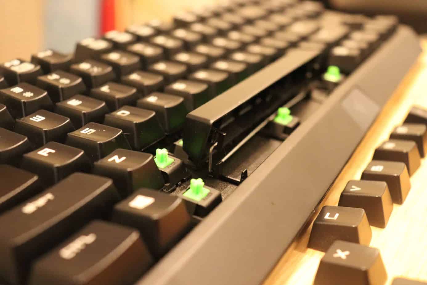 How to Install Stabilizers In A Space Bar - Switch and Click