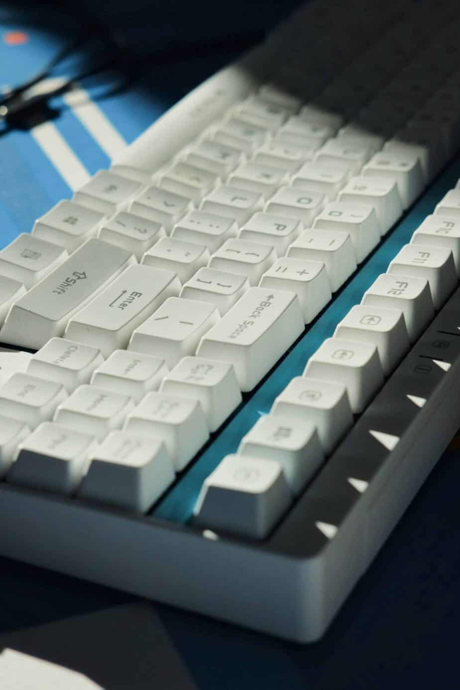 Best Mechanical Keyboards for the Office - Switch and Click