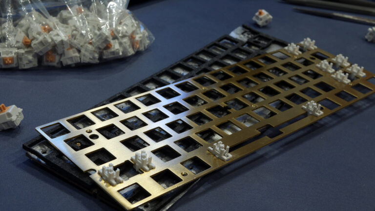 How to PE Foam Mod your Keyboard - Switch and Click