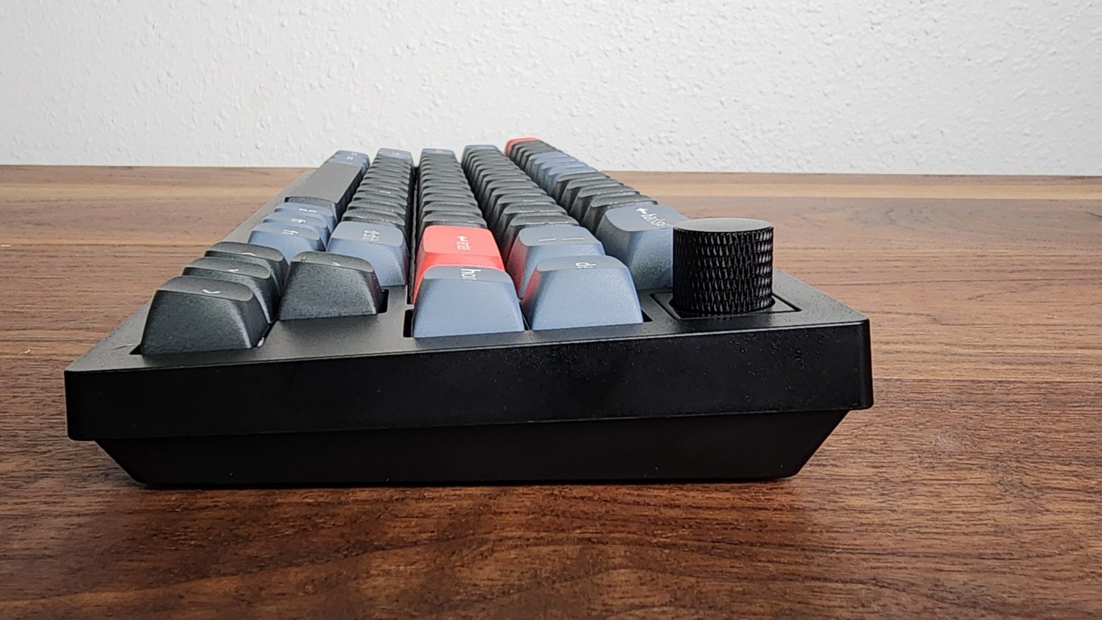 The Best Custom Mechanical Keyboards [2025] - Switch and Click