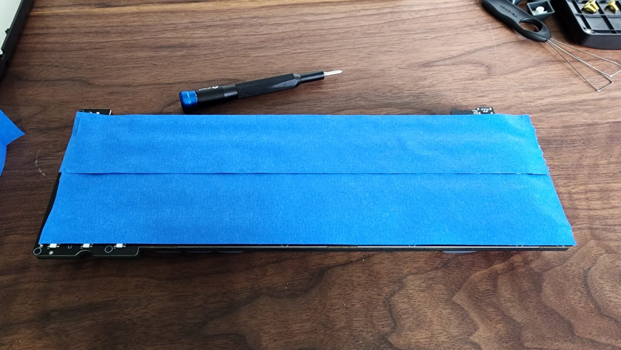 How to "Tempest" Tape Mod Your Keyboard - Switch and Click