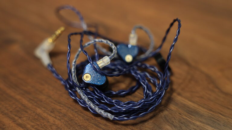 The Best Earbuds and IEMS for Small Ears [2025] - Switch and Click