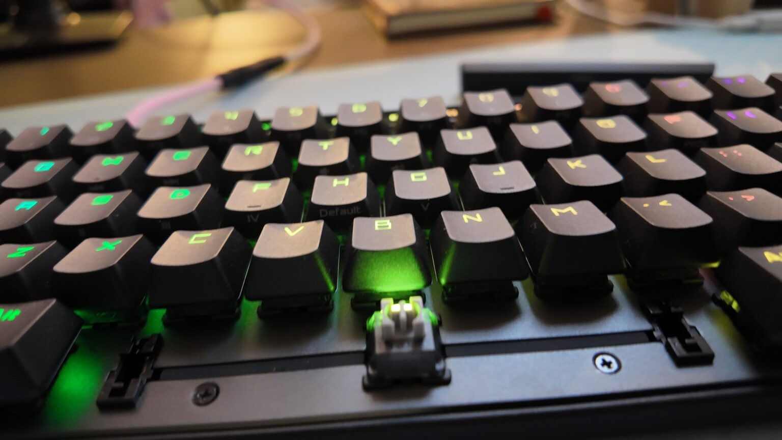 ASUS ROG Falchion Ace HFX Review: The Battle of Hall Effect Keyboards ...