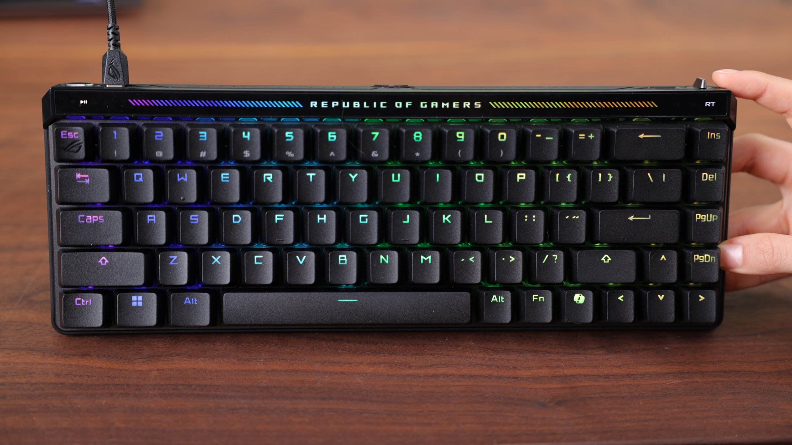 ASUS ROG Falchion Ace HFX Review: The Battle of Hall Effect Keyboards ...